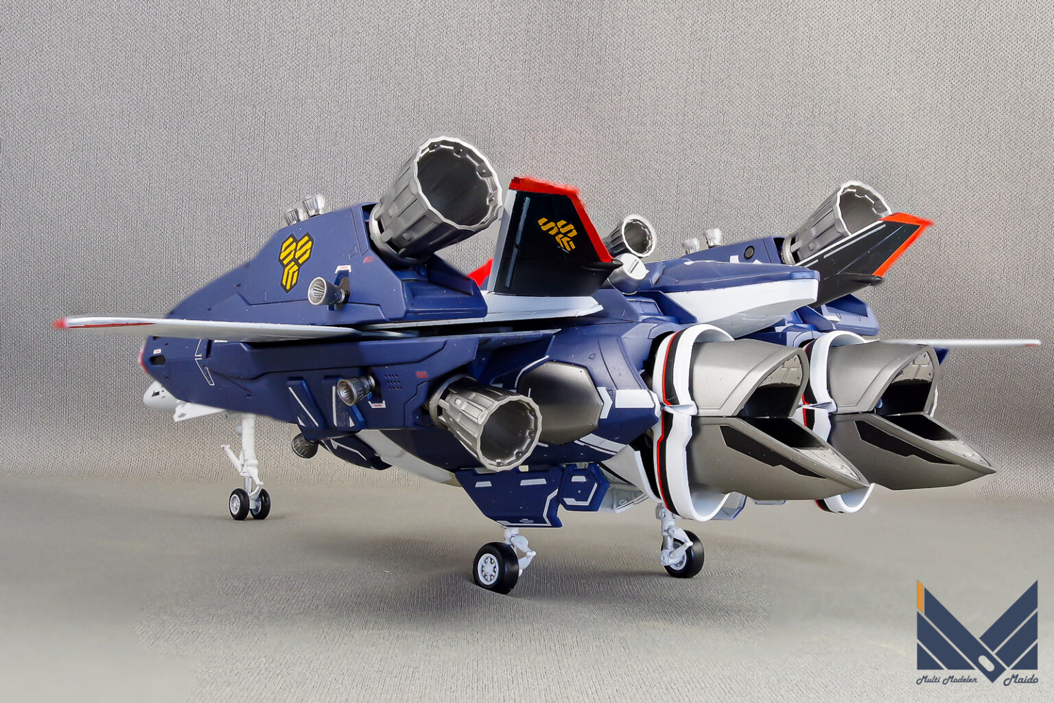 ハセガワ 1/72 VF-25F スーパーメサイア マクロスF 完成品 HASEGAWA MACROSS F - 模型工房M
