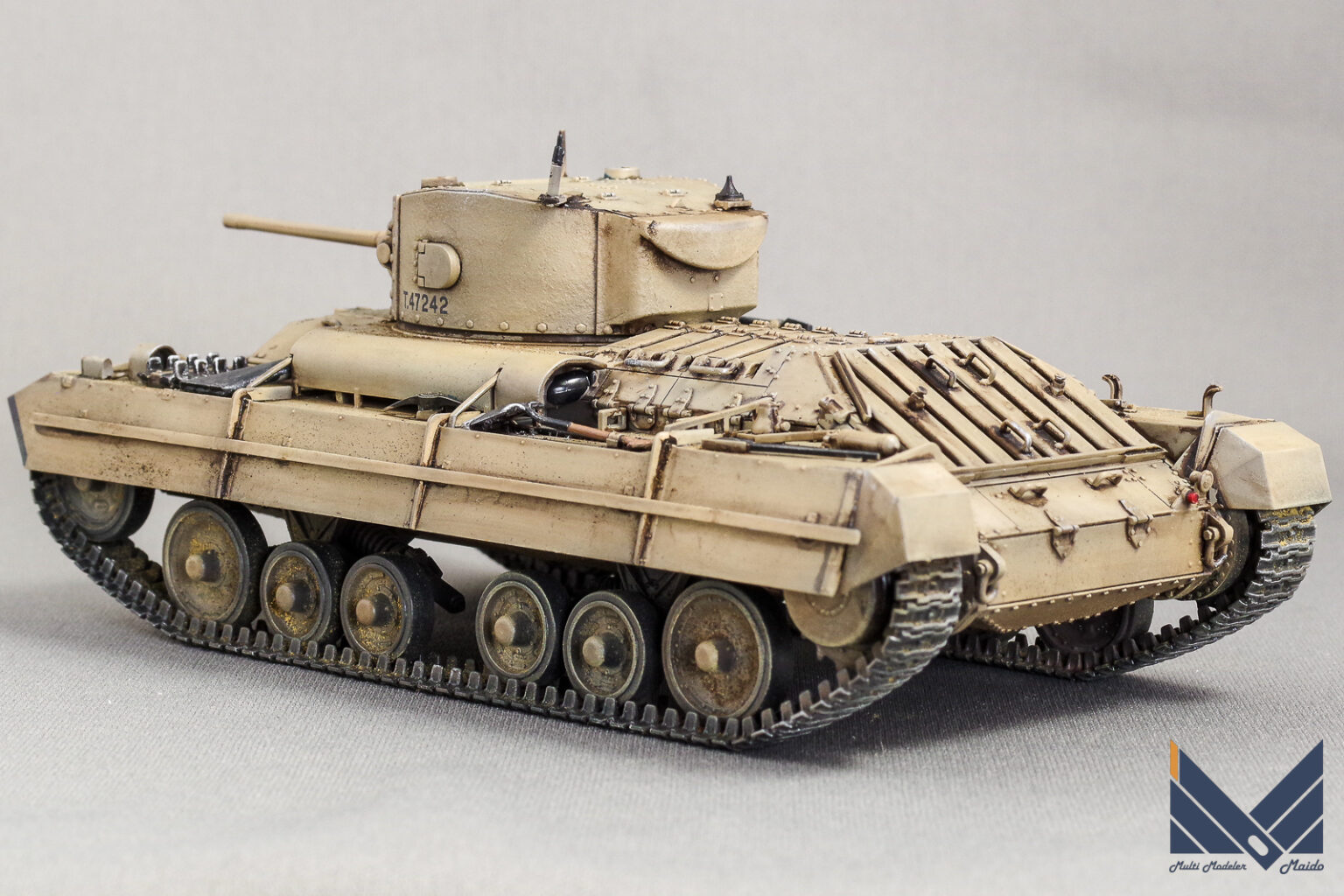 タミヤ 1/35 バレンタインMk.II/IV 完成品 TAMIYA British Infantry Tank Mk.III ...