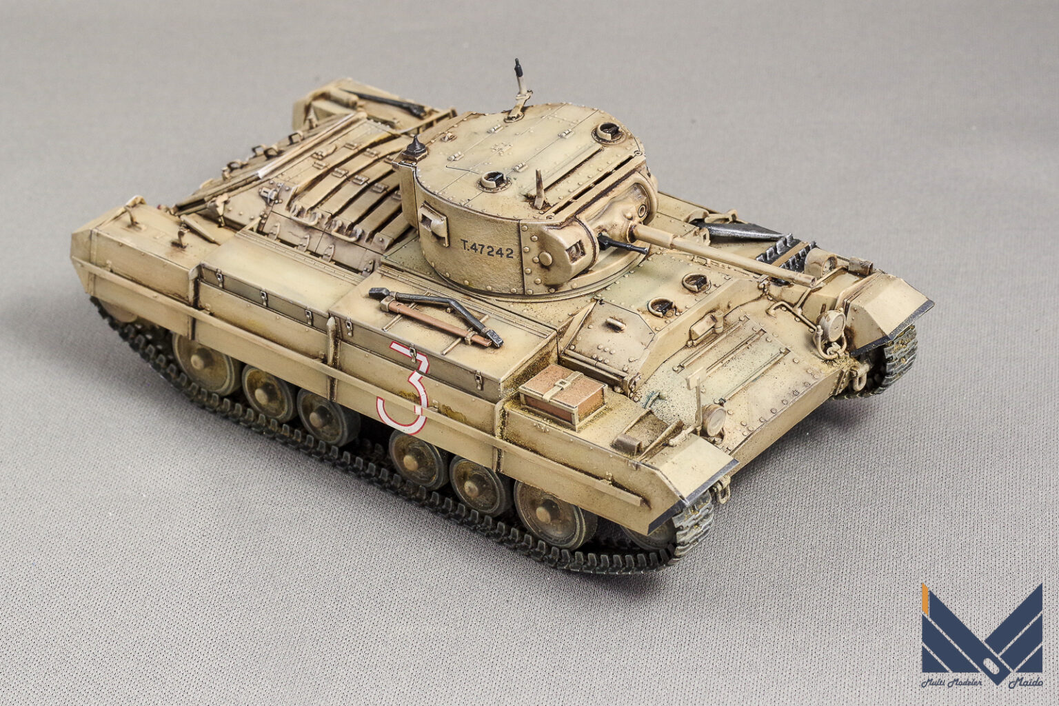 タミヤ 1/35 バレンタインMk.II/IV 完成品 TAMIYA British Infantry Tank Mk.III ...