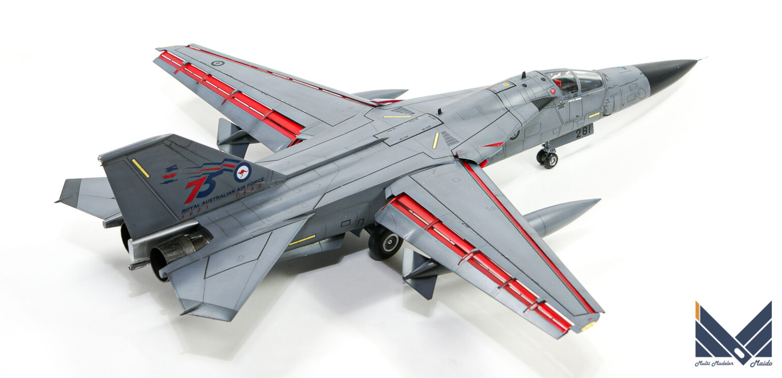 ハセガワ 1/72 F-111G オーストラリア空軍 完成品 HASEGAWA 飛行機模型完成品 - 模型工房M
