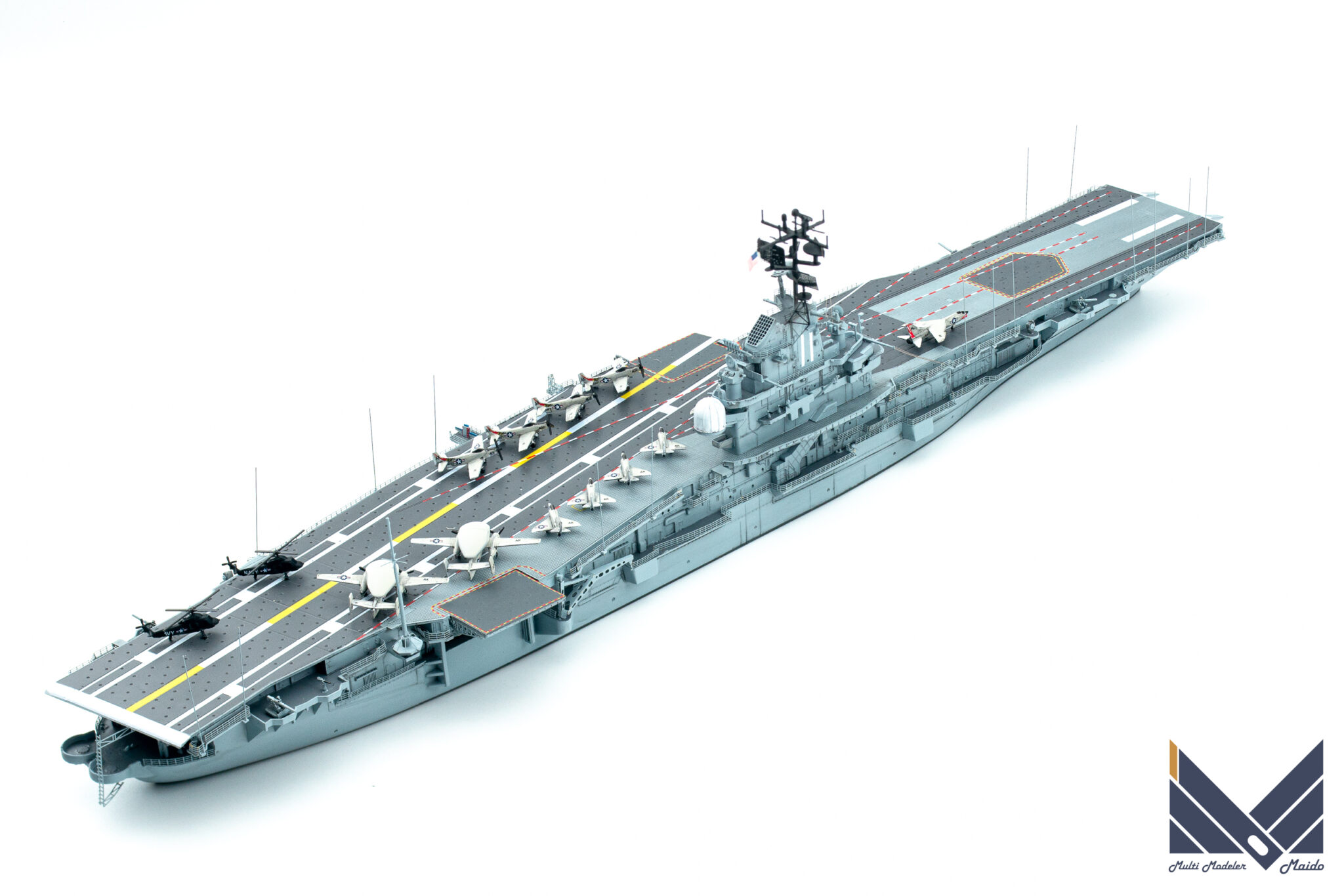 トランペッター 1/700 アメリカ海軍航空母艦CVS-11 イントレピッド 完成品 USS Intrepid Trumpeter - 模型工房M