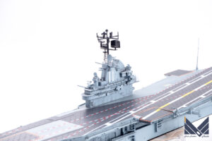 トランペッター 1/700 CVS-11 イントレピッド 製作4 本体完成 USS Intrepid Trumpeter - 模型工房M