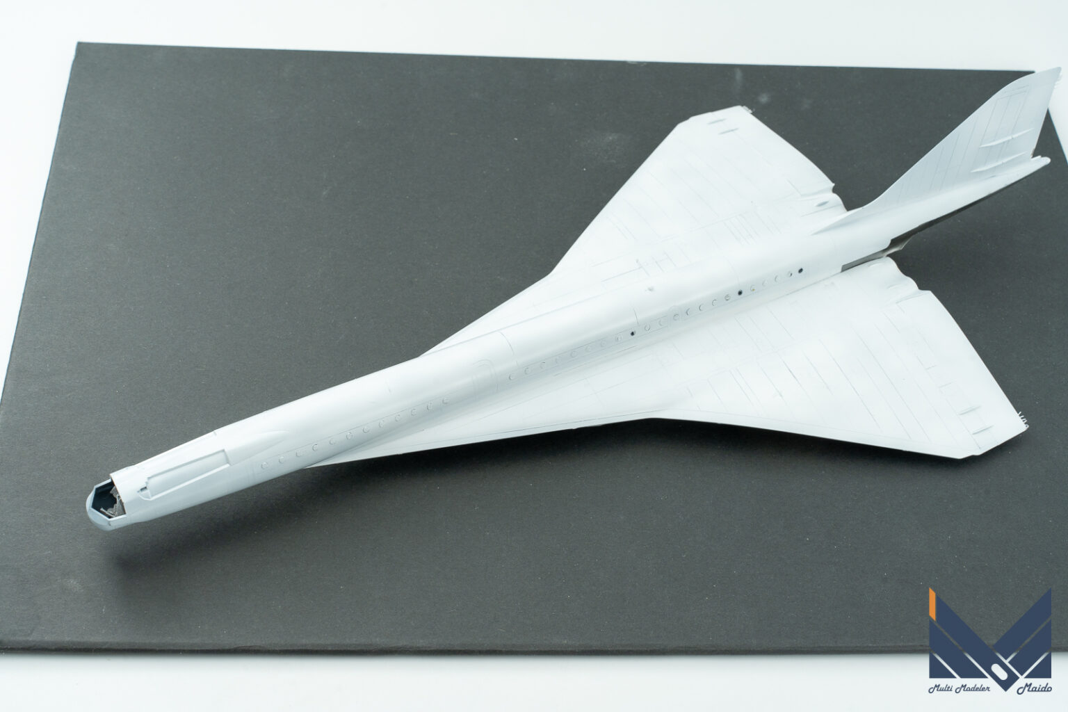 ICM 1/144 Tu-144 製作4 基本塗装完了 | 模型工房M