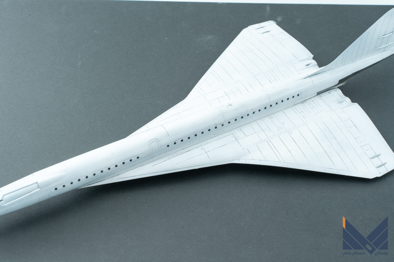 ICM 1/144 Tu-144 製作4 基本塗装完了 | 模型工房M